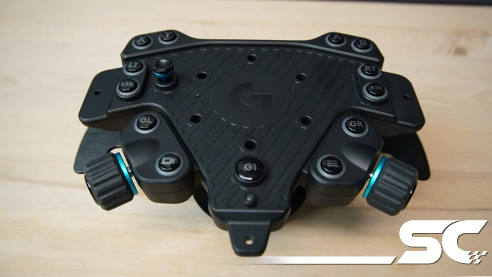 Test du Logitech RS Wheel HUB, RS Round et RS Track - Superchicane