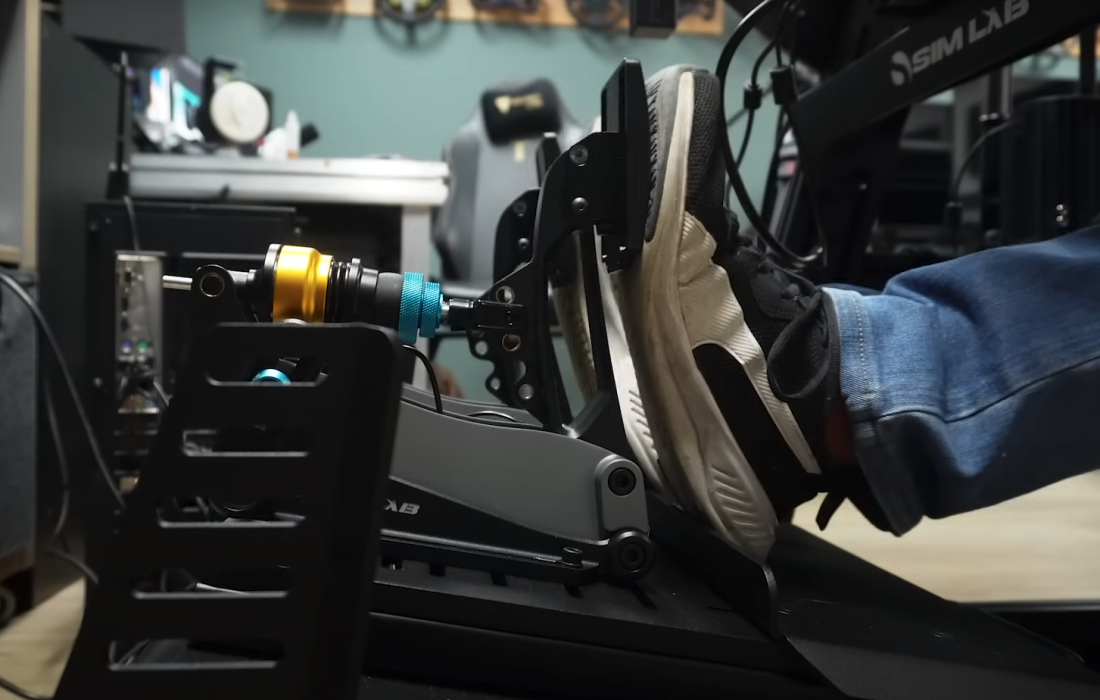 Test : Sim Lab GT1 PRO, un cockpit très sérieux - Superchicane